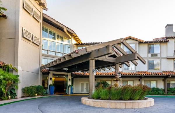 Doubletree By Hilton Campbell - Pruneyard Plaza - Los Gatos
