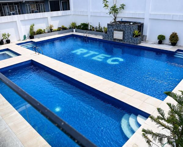 Resort-style Home In Cubao With Salt Pool - Walk To Araneta - Quezon City