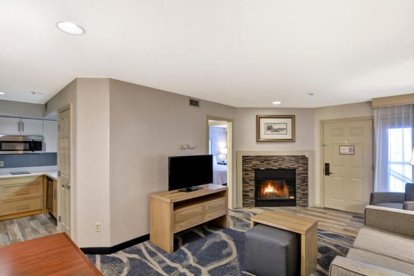 Homewood Suites By Hilton Windsor Locks Hartford - Connecticut
