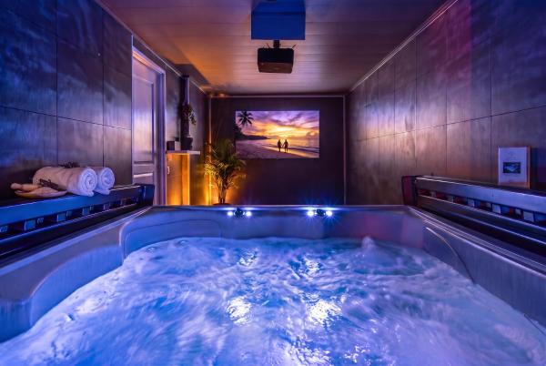 Sauna & Jacuzzi I Privés I Jeux I 12 Min Strasbourg - Black Forest