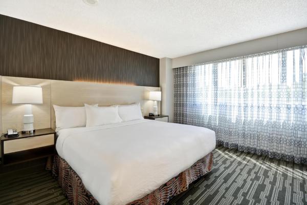 Embassy Suites Charlotte - Charlotte, NC