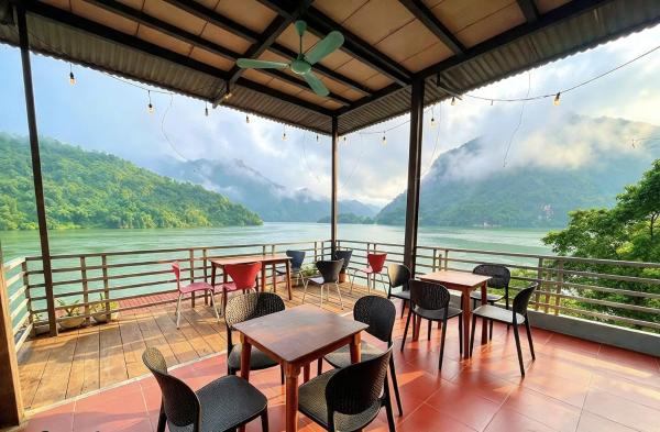 Nhà Nghỉ Sơn Lâm Homestay - Cao Bang