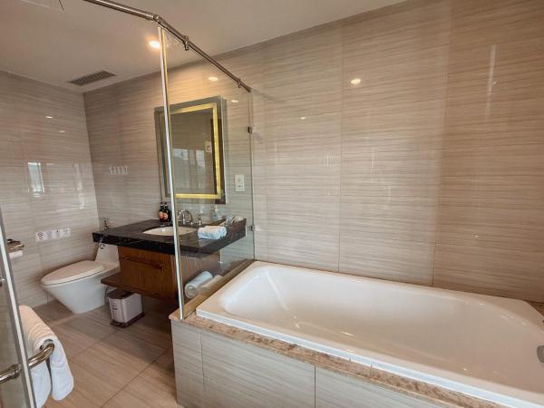Seavelle Grand Ocean Bay Residences - Vietnam