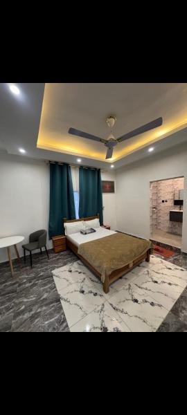 Derna Guest House - Accra