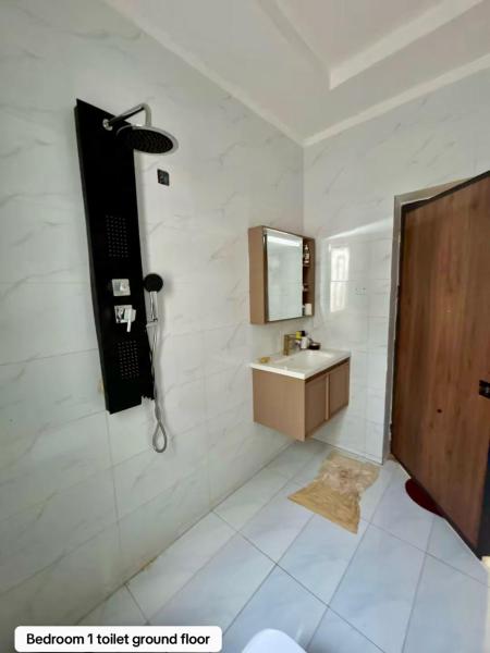 La Parisienne Luxury Villa - Gambia