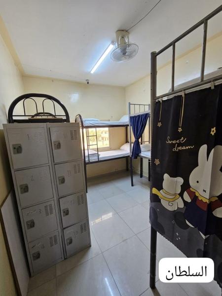 Dubai Metro Residence - Men's Shared Apartment - Dubái