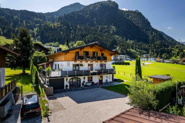 Haus Katharina, Summercard Included - Kaprun