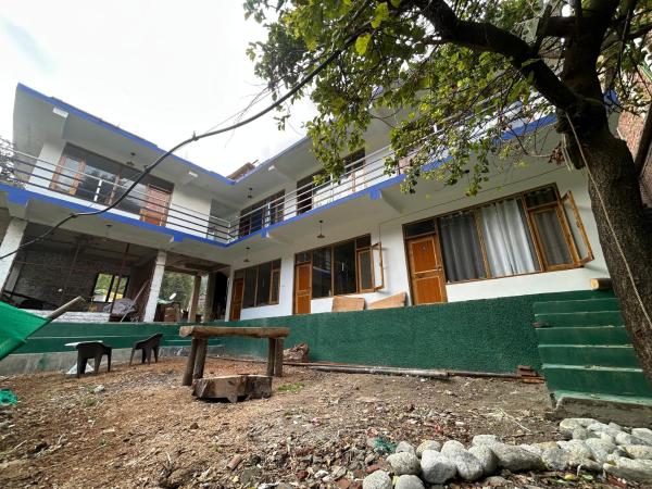Tiny Spot Hostel - Manali