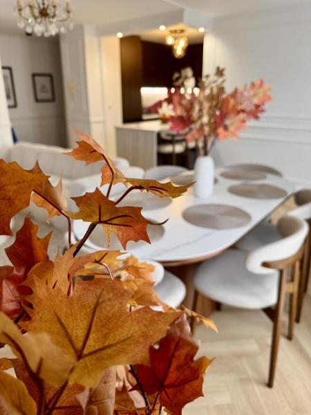 New - Haussmann Appartment Style - 6 Guests - Disney & Shopping - Crécy-la-Chapelle