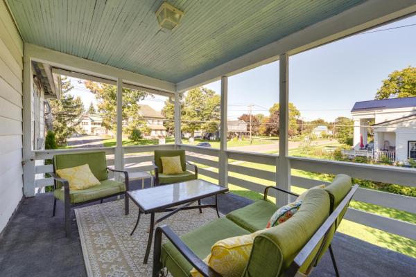 Finger Lakes B&b: 2 Suites Near State Parks - 인터레이큰