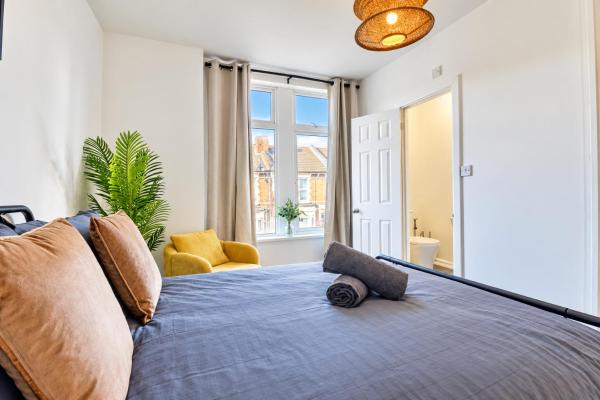 Workstay Rooms With Ensuite And Shared Bathrooms - Emsworth