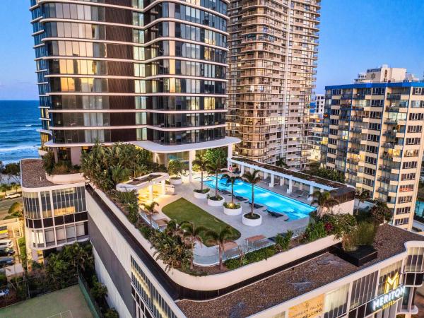 The Mojo Sky Suite Sunrise Ocean View Meriton - Gold Coast