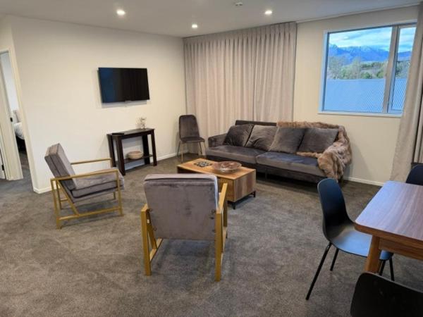 A Remarkable View! - Arrowtown