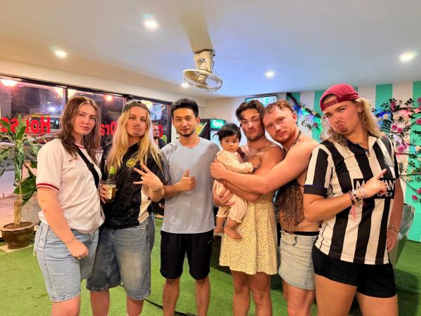 Golden Dragon Backpackers Hostel - Laos