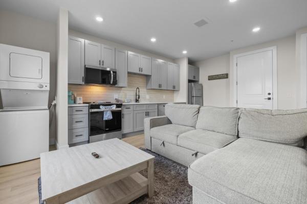 Central City Gem, Rooftop Deck And Pet Friendly - Idaho Springs, CO