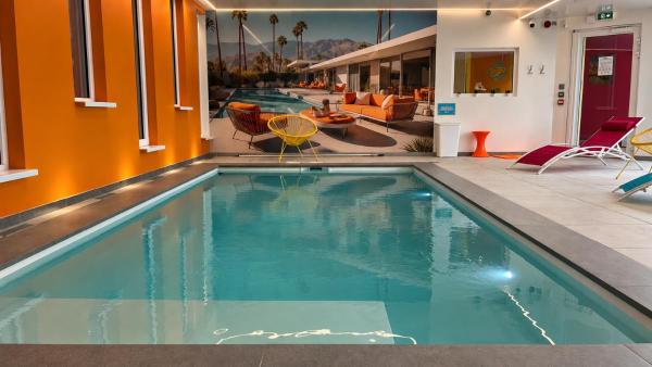 Appartement Venice Beach 2 Chambres Avec Wi Fi Gratuit Parking Privé Gratuit Et Piscine Dans La Résidence - Maubeuge