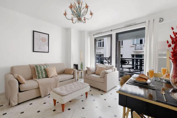Bnbnova - Madeleine & Champs-élysées - 2br 2ba With Balcony - 파리