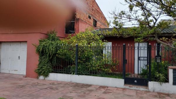 Alquiler De Casa En Luján Por Día - Estrellita - Luján