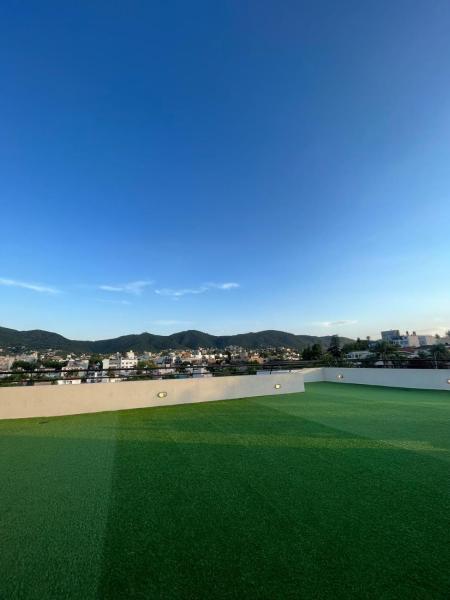 Centrico Depto Con Terraza Y Vistas A La Ciudad, Cochera, Pileta - Villa Carlos Paz