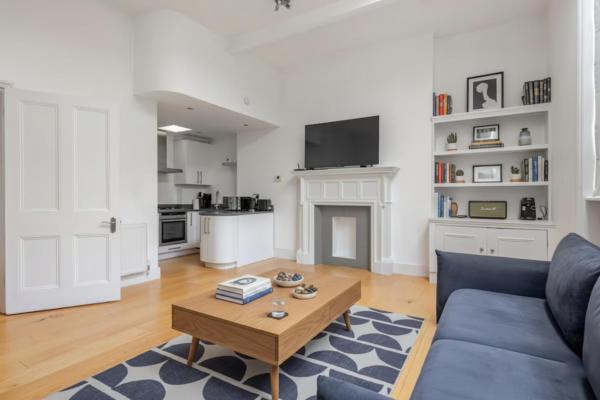 Elegant Knightsbridge 2br With High Ceilings - Edgware