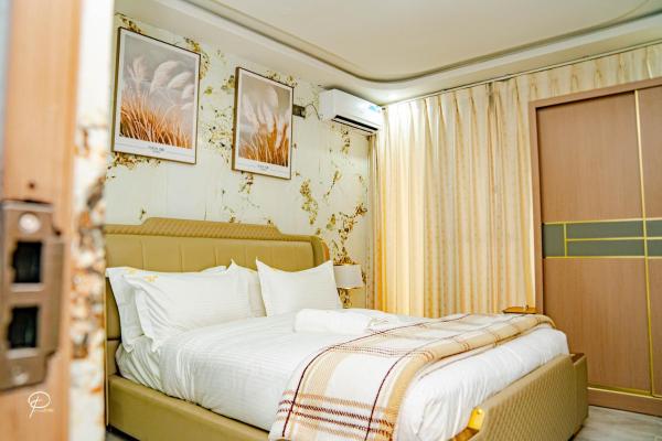 Kml Luxury Rooms & Apartments In Gombe - Kinshasa