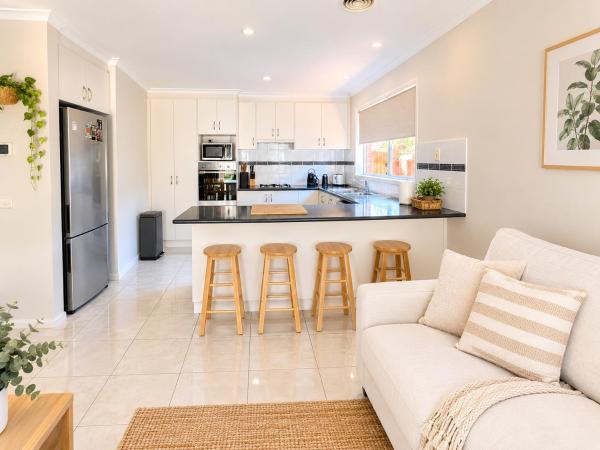 Canberra Stylish Escape - Canberra