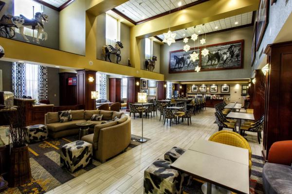 Hampton Inn & Suites Staten Island - Elizabeth, NJ