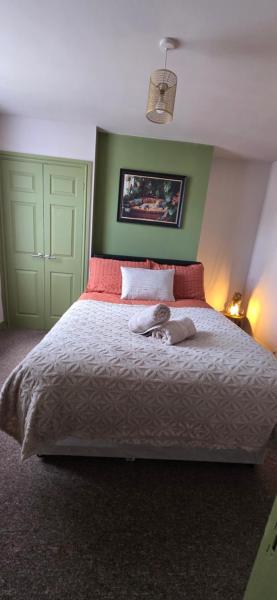 Casa Verde - 2br - Fast Wifi - Free Parking - Cardiff