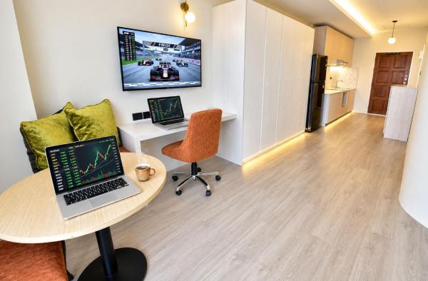 Near Beach Condo With Pool Access In Pattaya City - Pattaya City