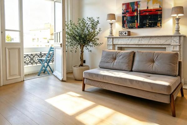 Antwerp South 65m2 Boutique Suite Nr 2 Ac Balcony Bath - Antwerp