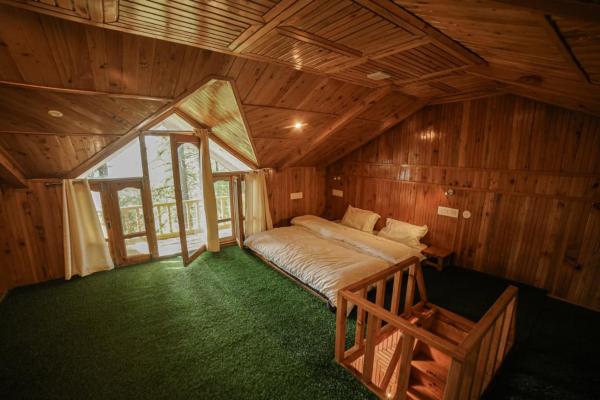 Northern Cedar Cabin By Skylarctrails - Himachal Pradesh