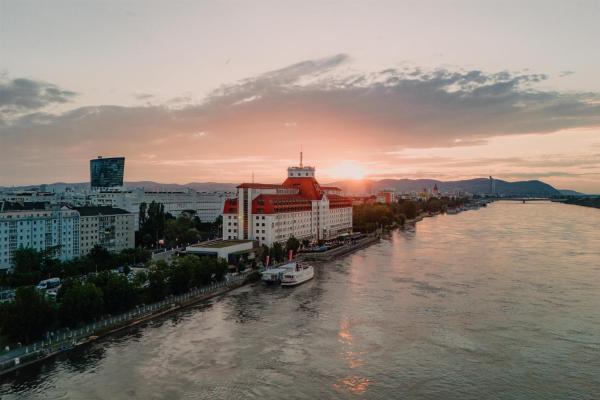 Hilton Vienna Waterfront - Vienna