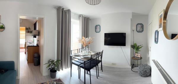 The West Arthur Residence 3 Bed With Free Parking - Sittingbourne