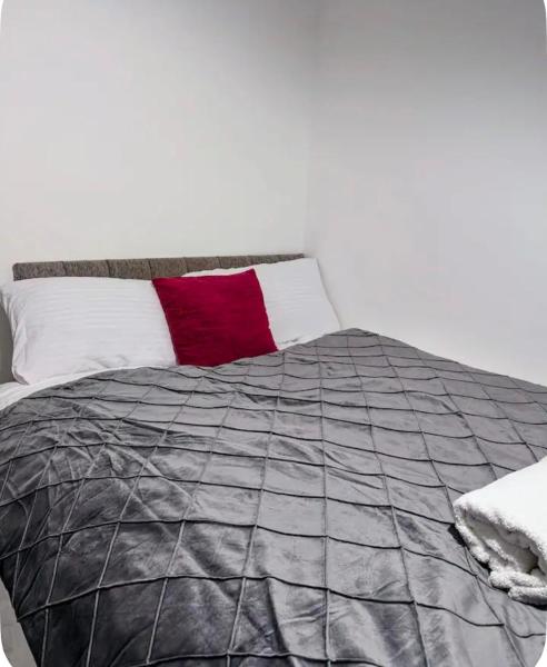 Joycee Homes - Reading