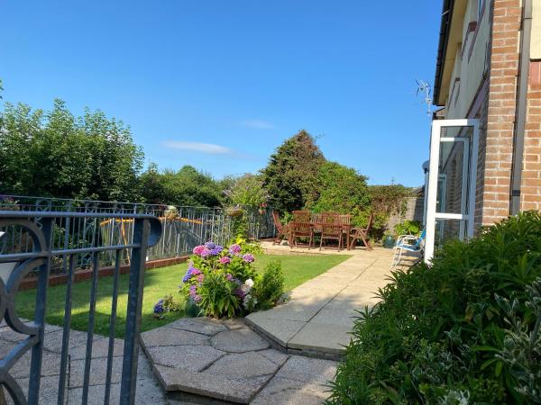 Sunshine Escape - St Austell