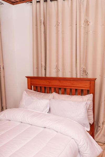 Minza Ensuite - Spacious & Cozy Stay At Dk Cottage - Dar es Salam