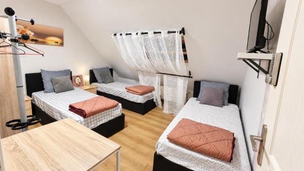 Chambres Et Suites Avec Parking Près De Paris - Lieusaint