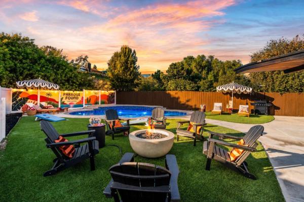 Dive Into Pool Spa Sauna Cold Plunge & Games - La Mesa, CA