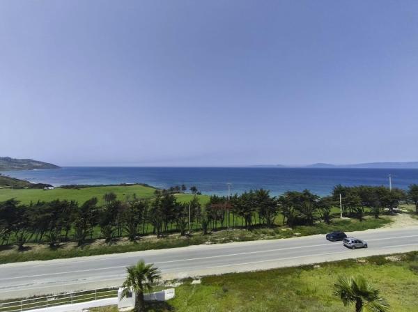 Oceana I - Bel Appartement éLégant Avec Vue Mer Panoramique - Ksar Sghir