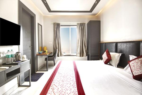 Westbury Suites Delhi - Delhi