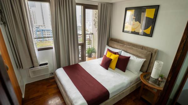 Boutique Apartment In Mosaic Tower Fast Wifi With Stunning Skyline View - Makati