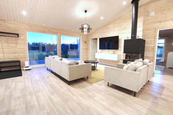 Modern Log Home In Rovaniemi - Rovaniemi