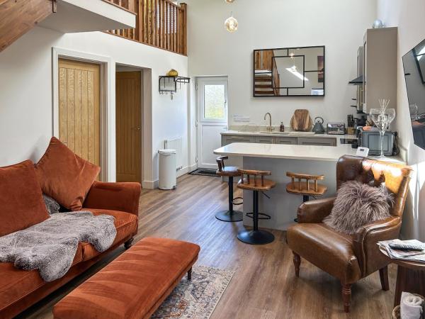 Forest Barn - Ukc9438 - Chesterfield