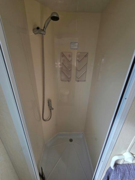Darwin Caravan, Your Home Away! - Tenterden