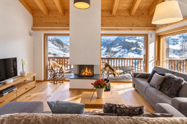 Chalet Les Rahâs By Mrs Miggins - Switzerland