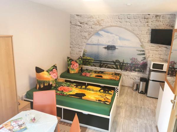 Ferienwohnungen Oberlungwitz - Zweibett-apartment Valentina - Limbach-Oberfrohna