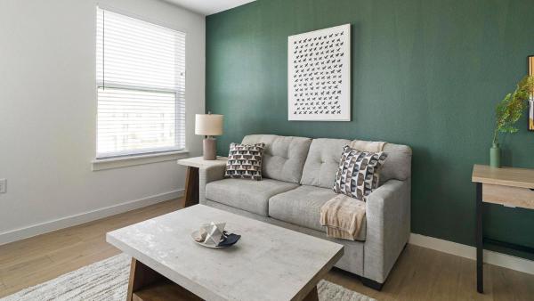 Landing Beautiful 1bd In Sunnyside - Pearland, TX