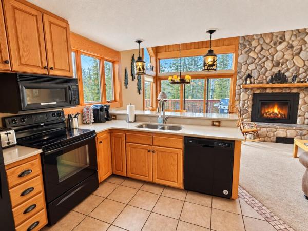 3br Townhome Ski In Ski Out Pool Hot Tub - Minnesota