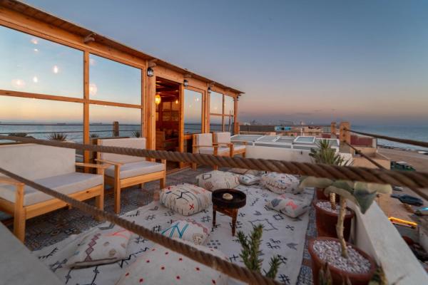 Line Up Surf House - Agadir