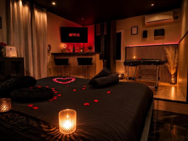 Romantique Room,salon Massage,mirroir,croix,parking - Villard-de-Lans
